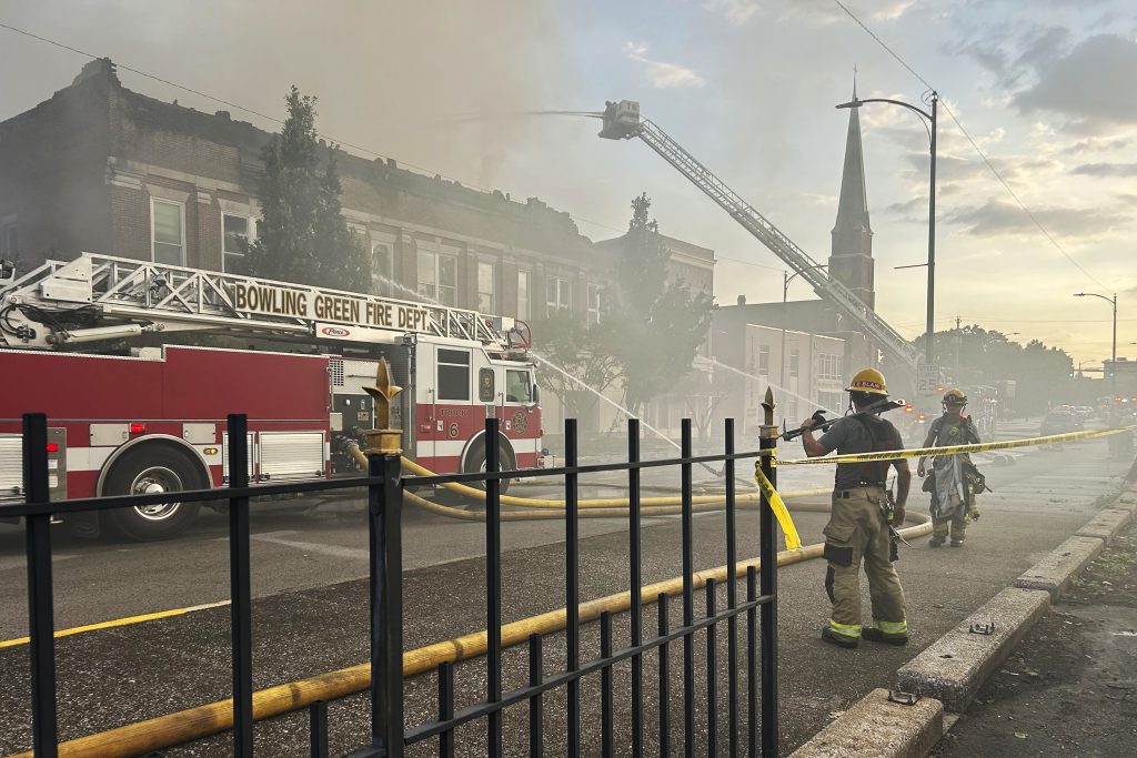 Fire damages building that houses office of Kentucky Sen. Rand Paul ...
